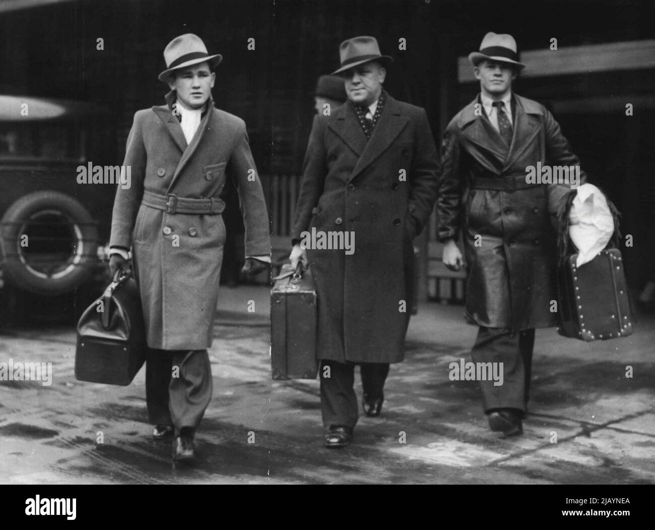 Mickey Miller - Featherweight champ arriving in Melb. April 28, 1937 ...