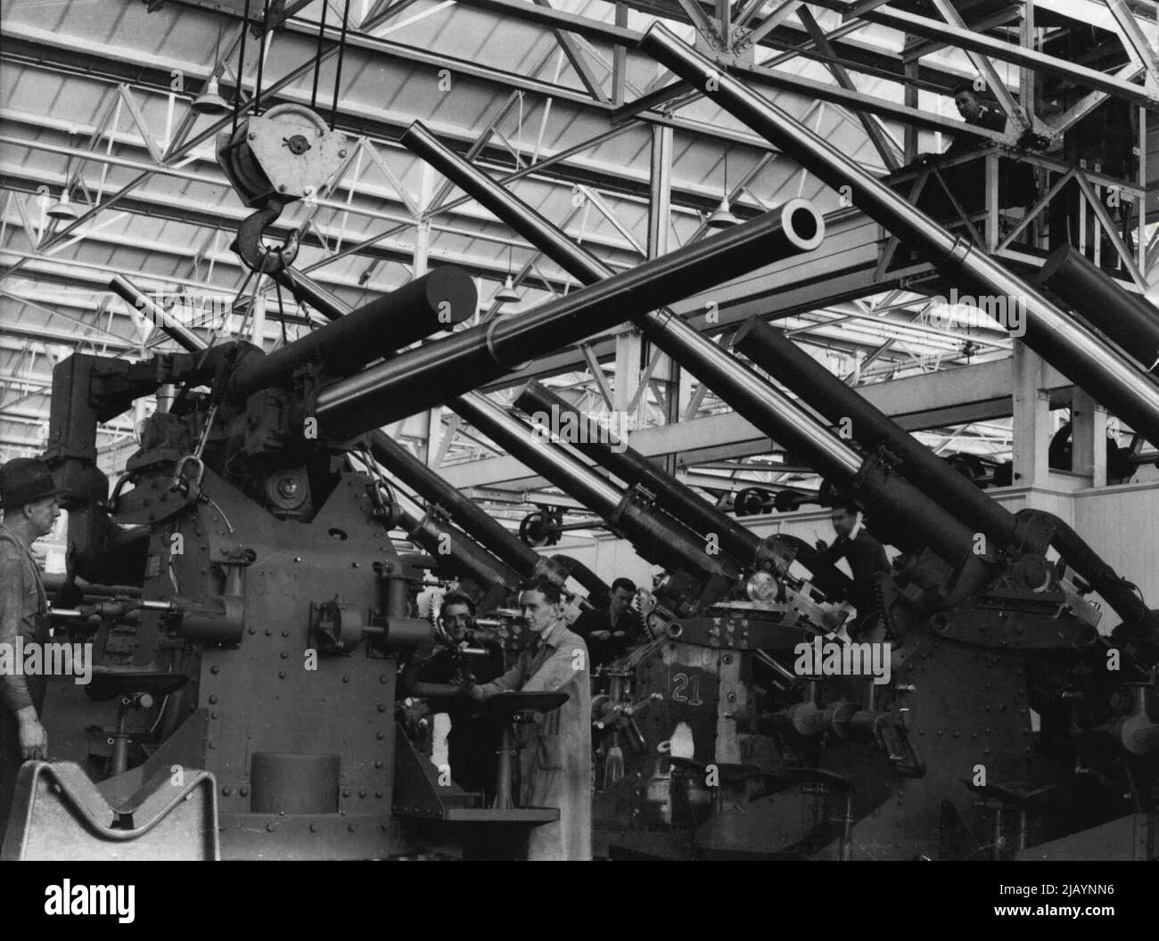 Impressive display of Australian-made anti-aircraft guns at the ...