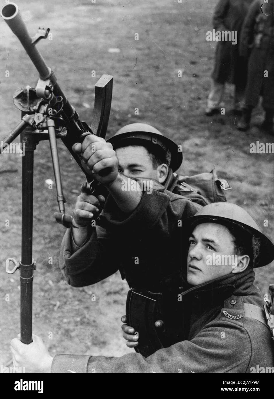 Bren light machine gun, hi-res stock photography and images - Alamy