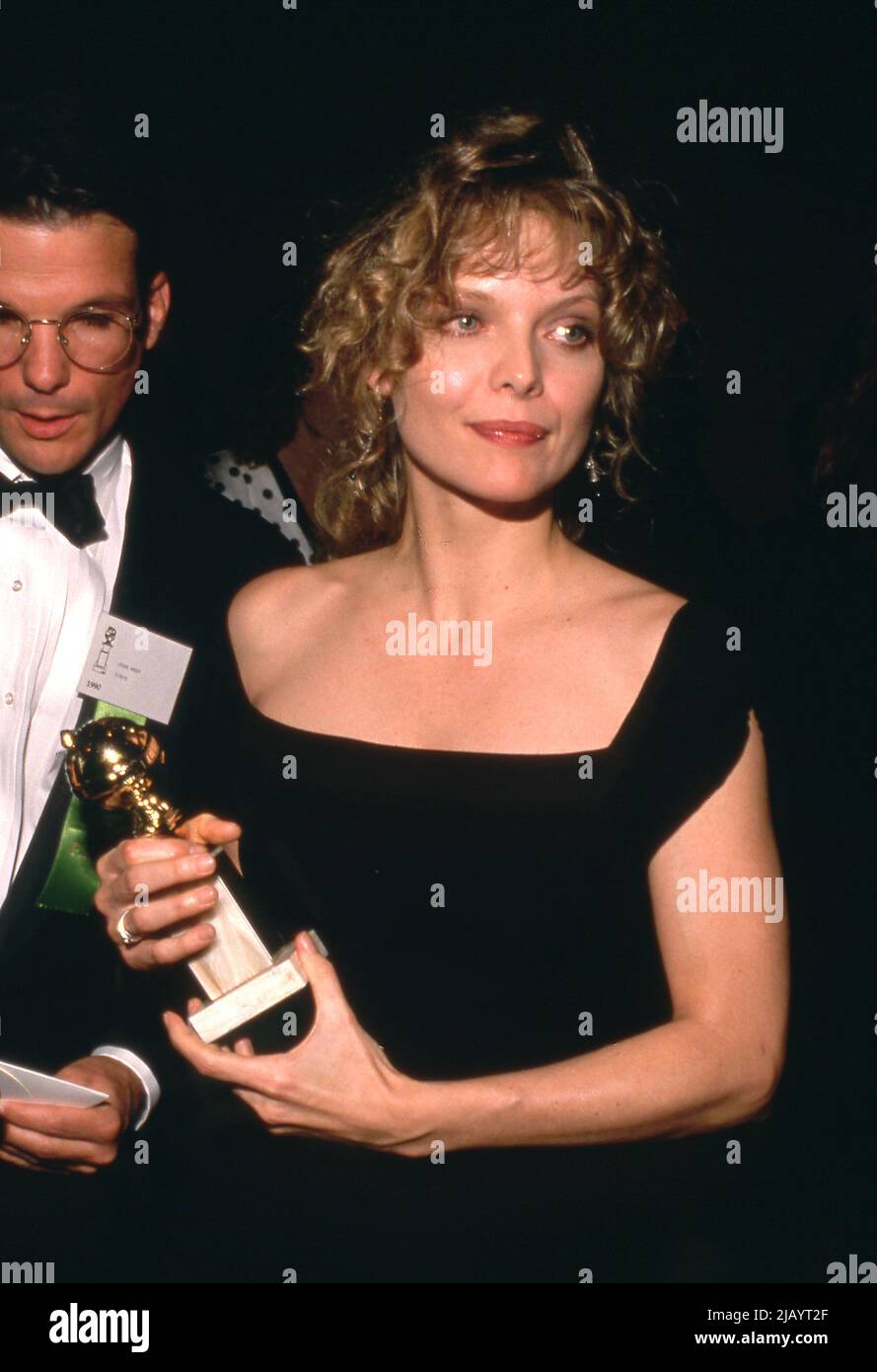 Michelle Pfeiffer at the 47th Annual Golden Globe Awards on January 20 ...