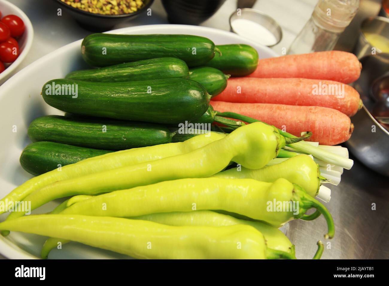 Carrots and cucumbers hi-res stock photography and images - Alamy