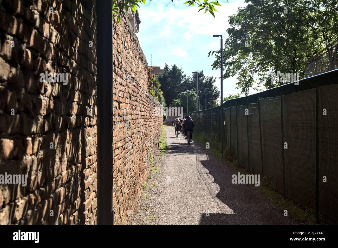 Outdoor scenery with an arching tree hi-res stock photography and ...