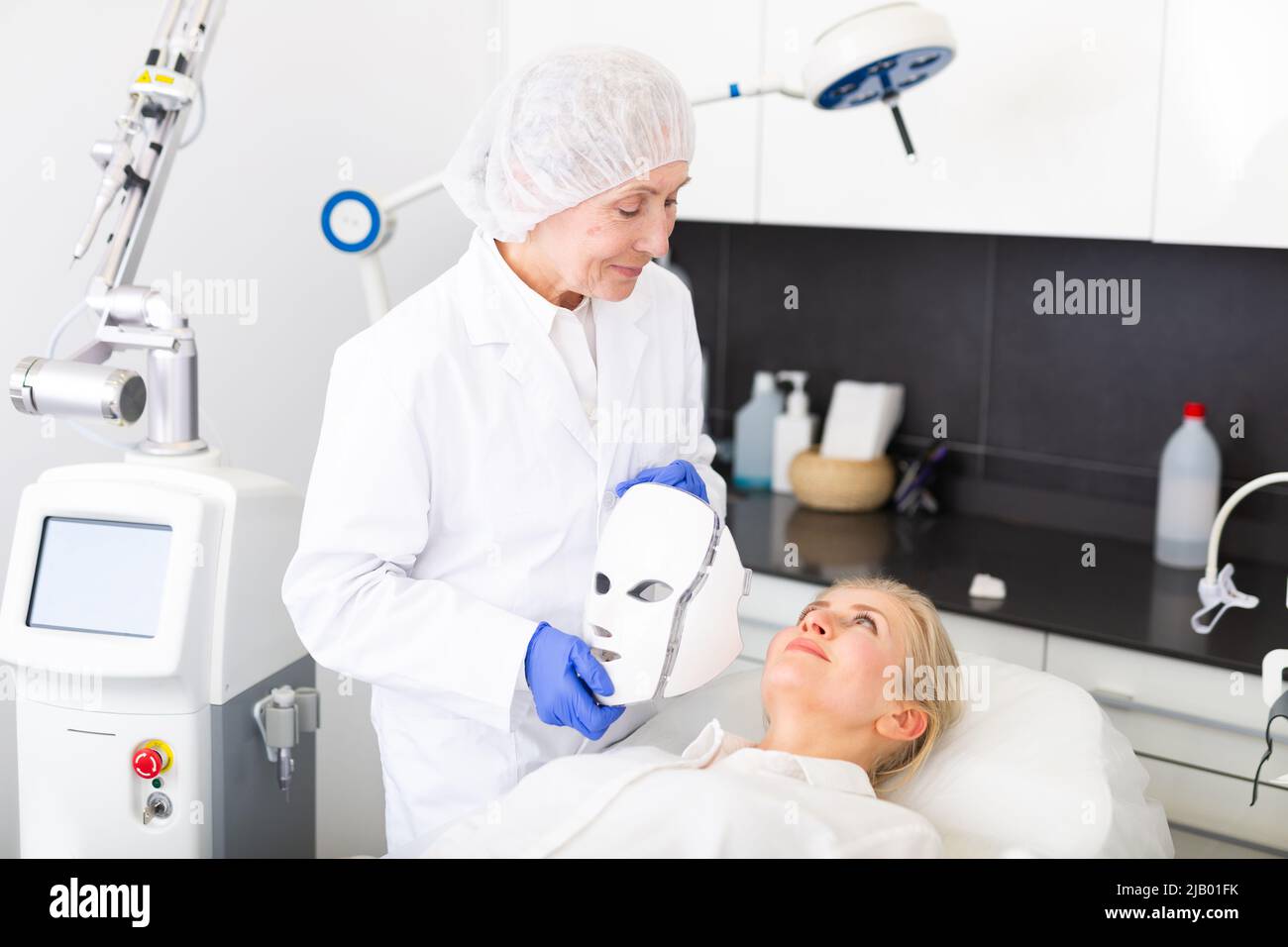 Spectrum mask hi-res stock photography and images - Alamy