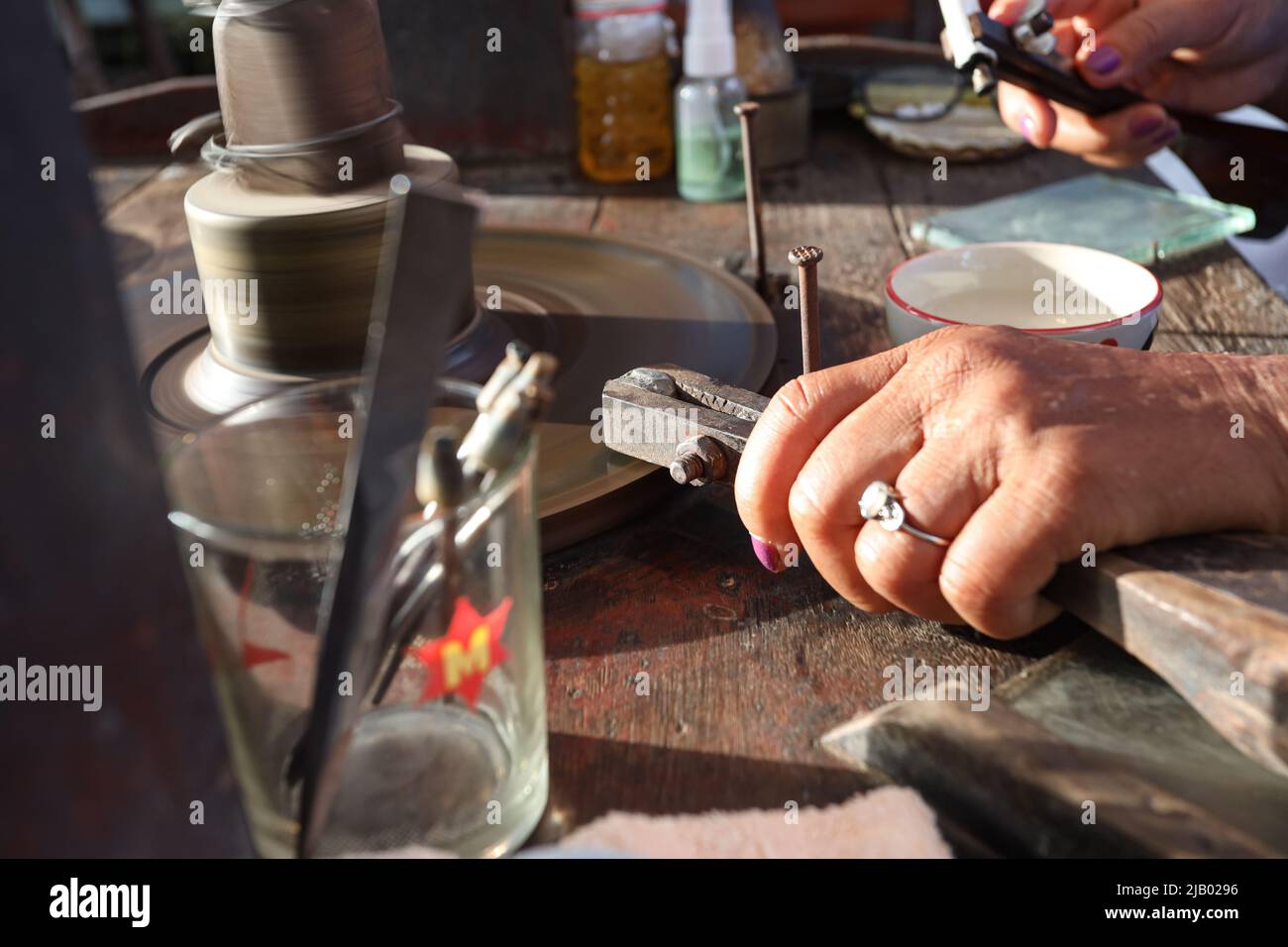 Chanthaburi gem market hi-res stock photography and images - Alamy