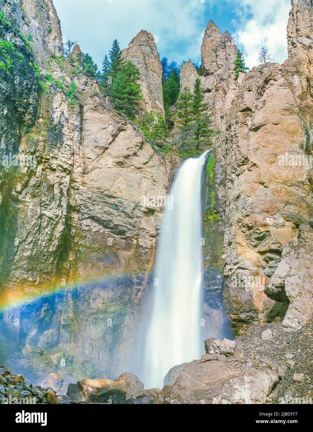 tower falls in yellowstone national park, wyoming Stock Photo - Alamy