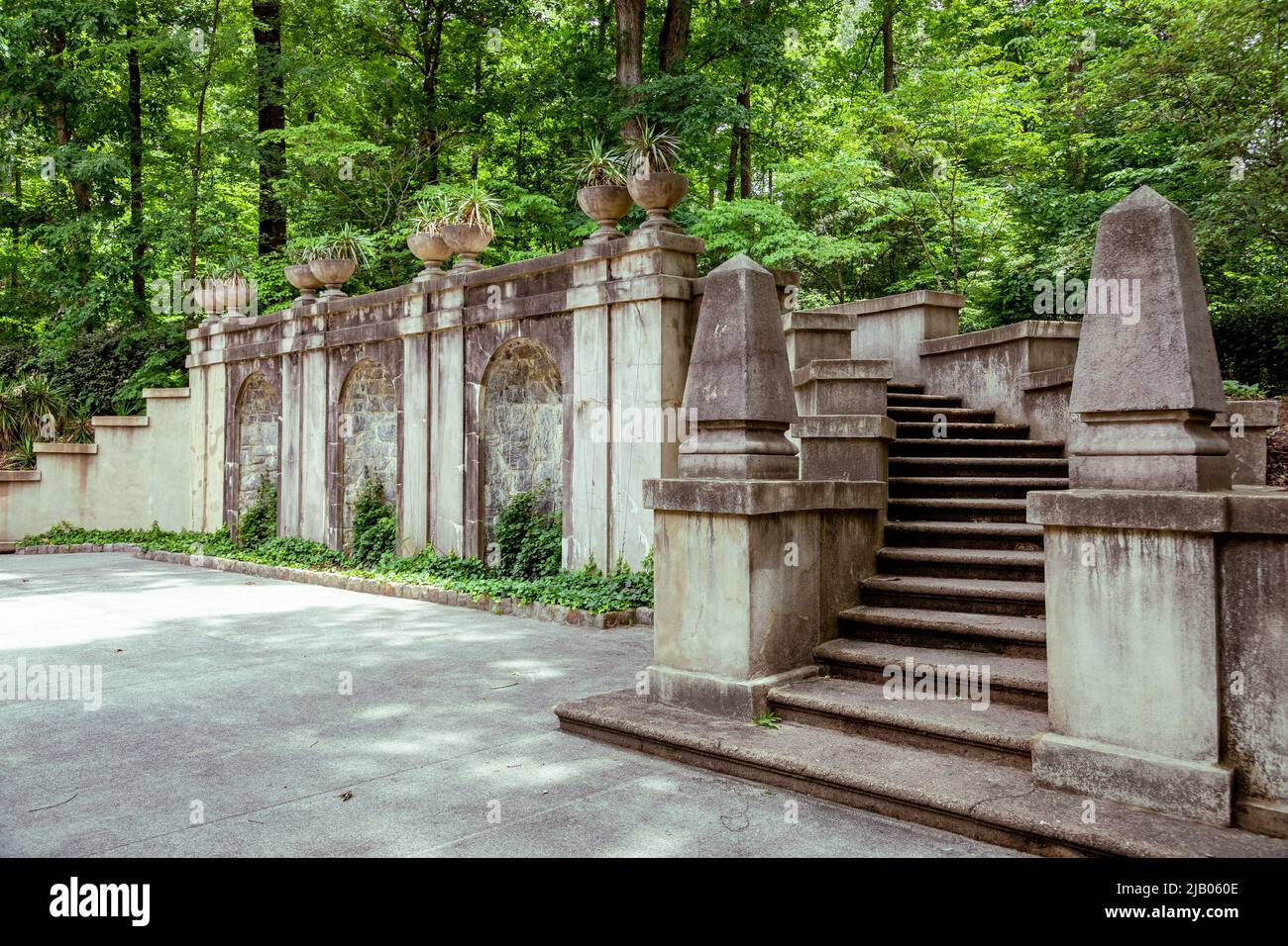 Swan house High Resolution Stock Photography and Images - Alamy