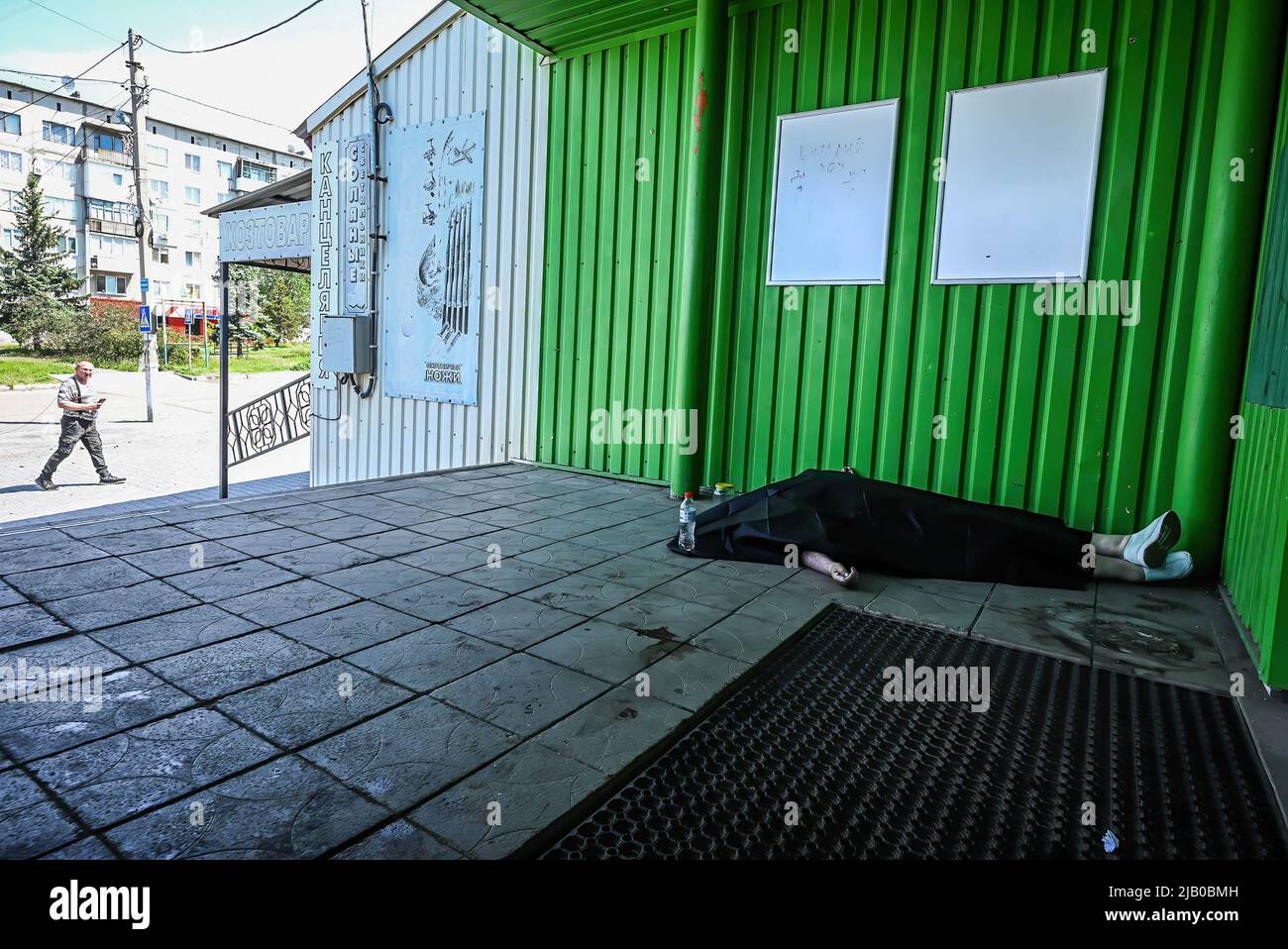 Soledar, Ukraine. 01st June, 2022. (EDITORS NOTE: Image depicts death ...