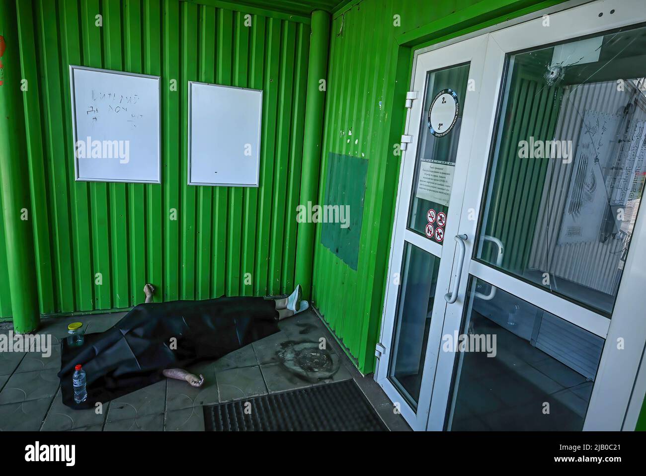 Soledar, Ukraine. 1st June, 2022. (EDITORS NOTE: Image depicts death ...