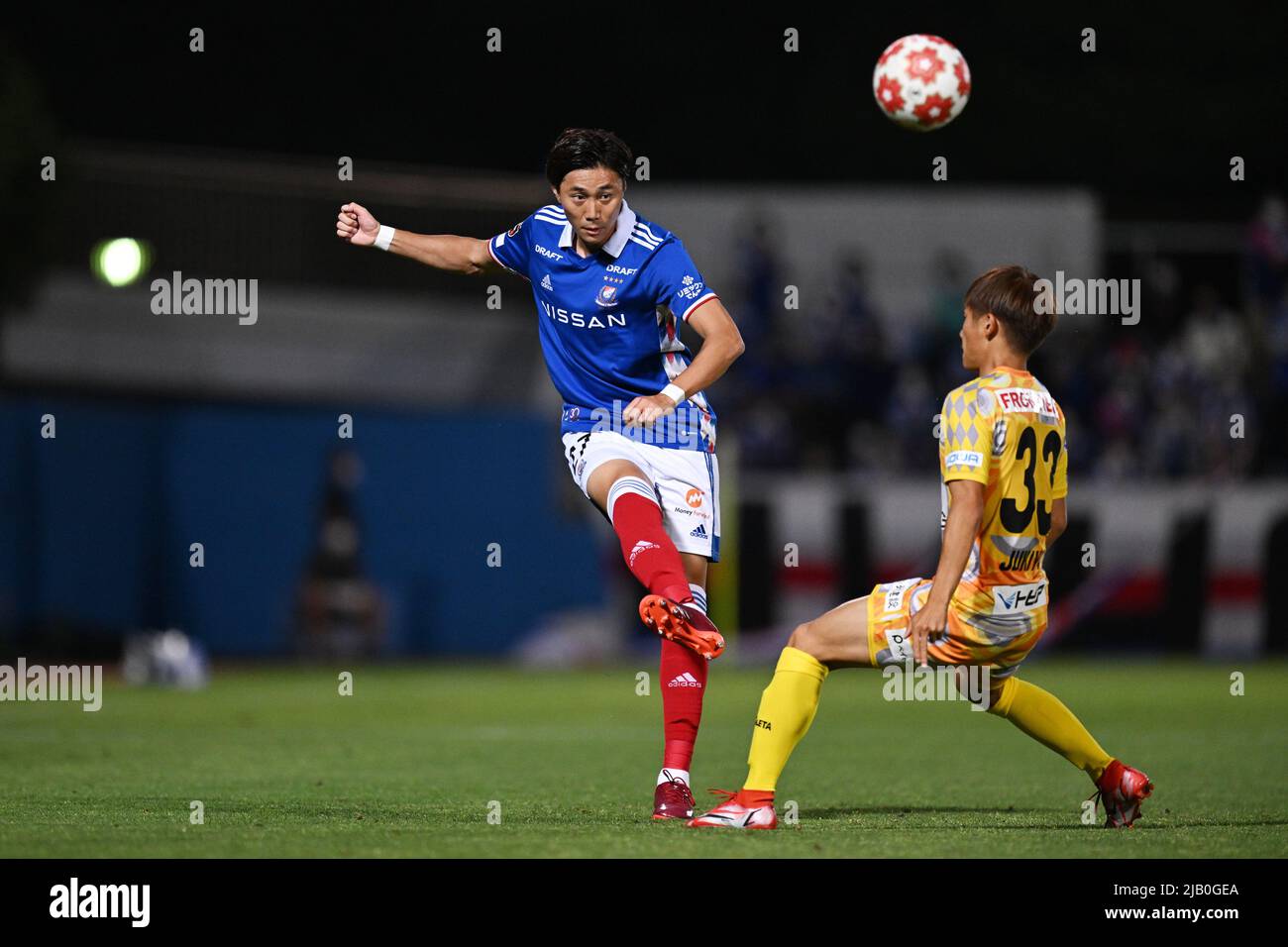 NHK Spring Mitsuzawa Football Stadium, Kanagawa, Japan. 1st June, 2022. Ken Matsubara (F ...