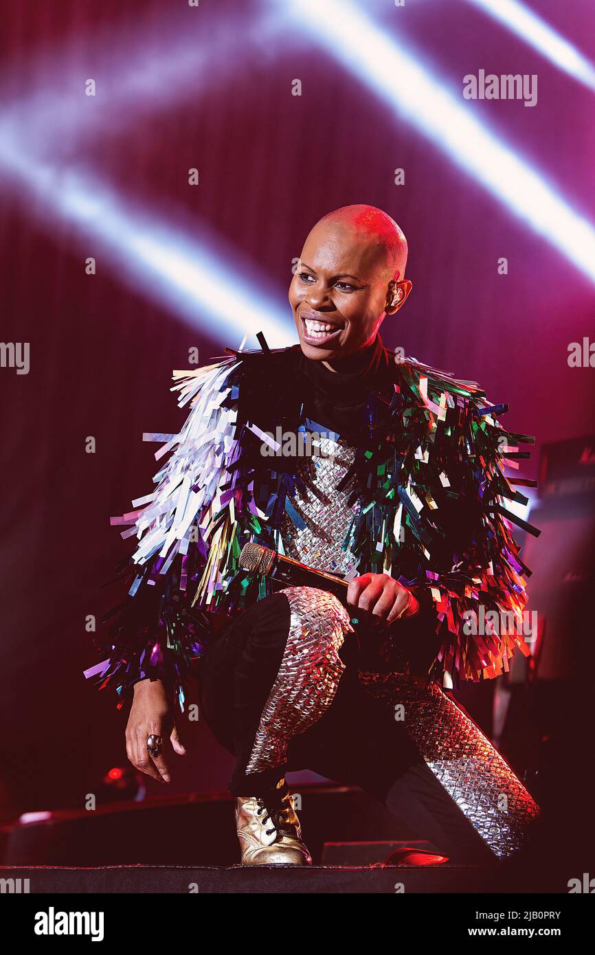 Deborah Anne Dyer mononymously by the stage name Skin performs in Rome ...