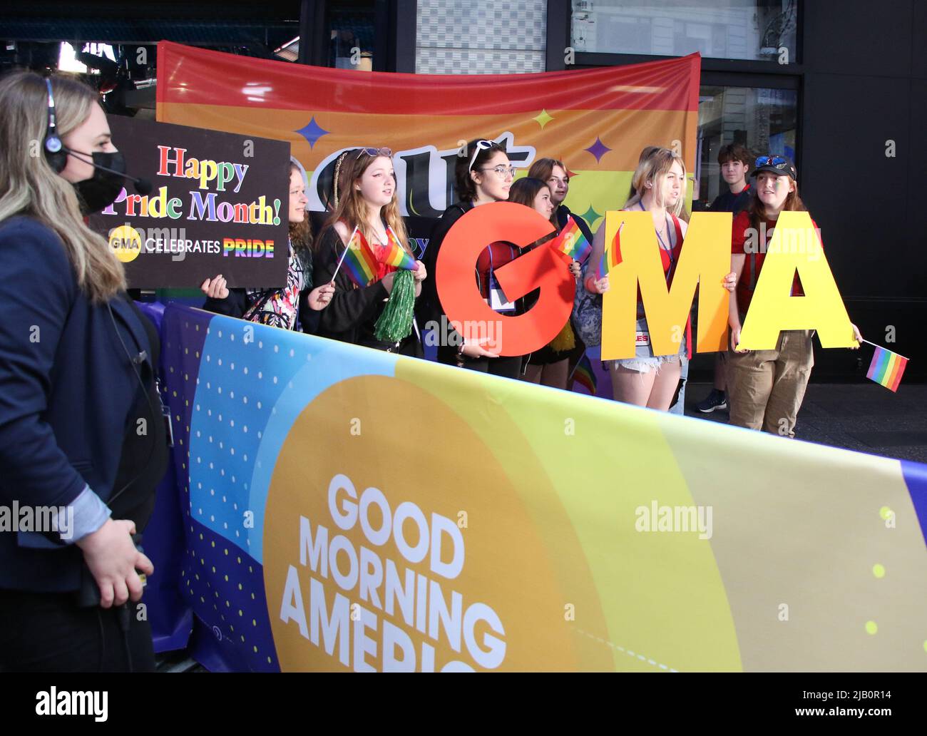 New York, NY, USA. 1st June, 2022. Good Morning America celebrates ...
