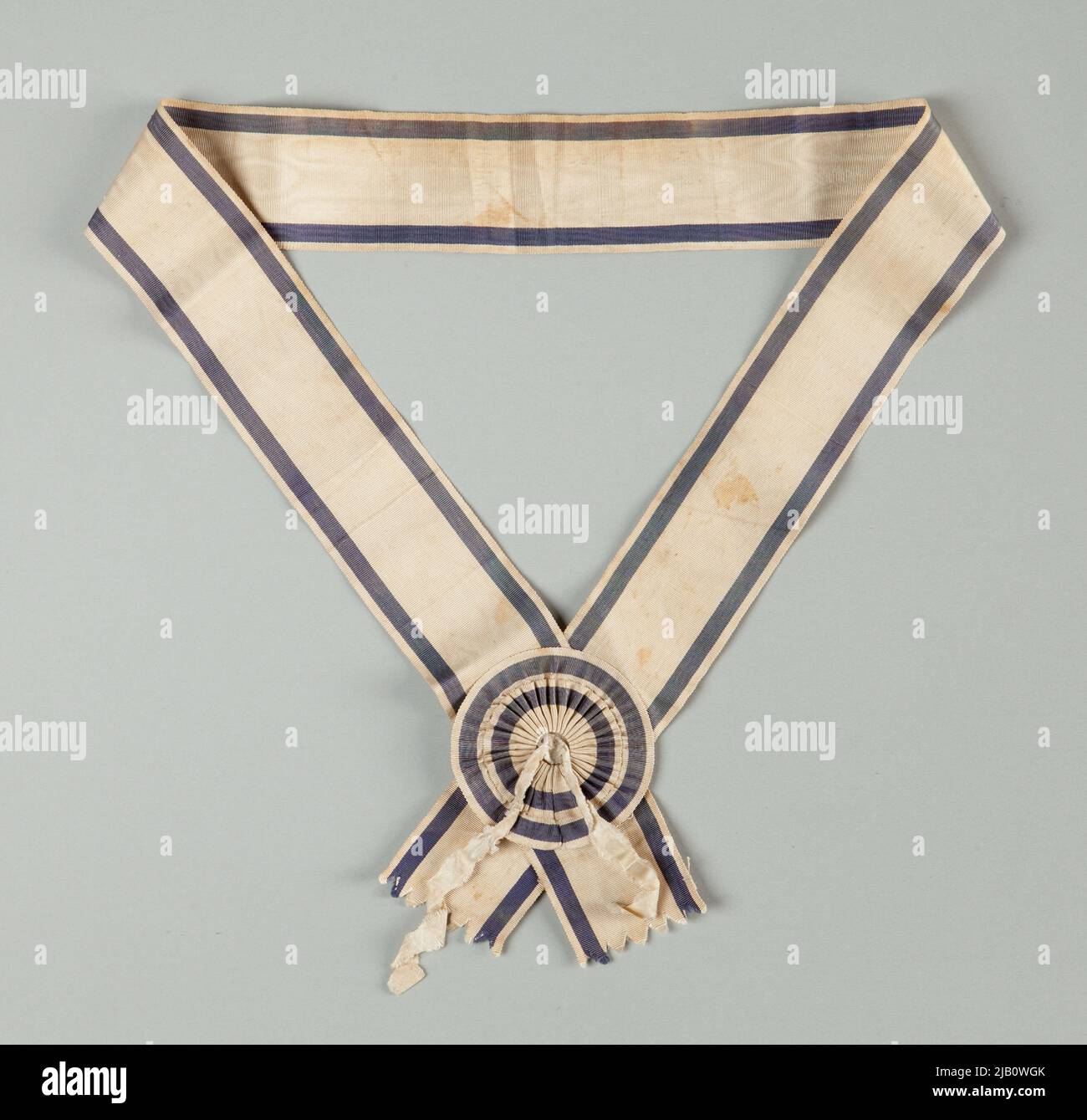 Royal ceremonial shoulder sash hi-res stock photography and images - Alamy