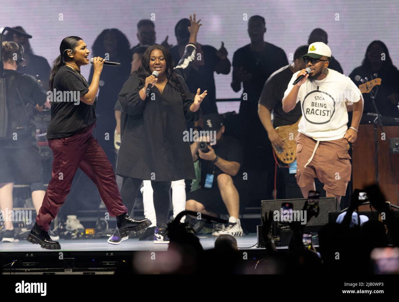 MIAMI, FL-JUNE 1: Naomi Raine and Chandler Moore (R) perform during the ...