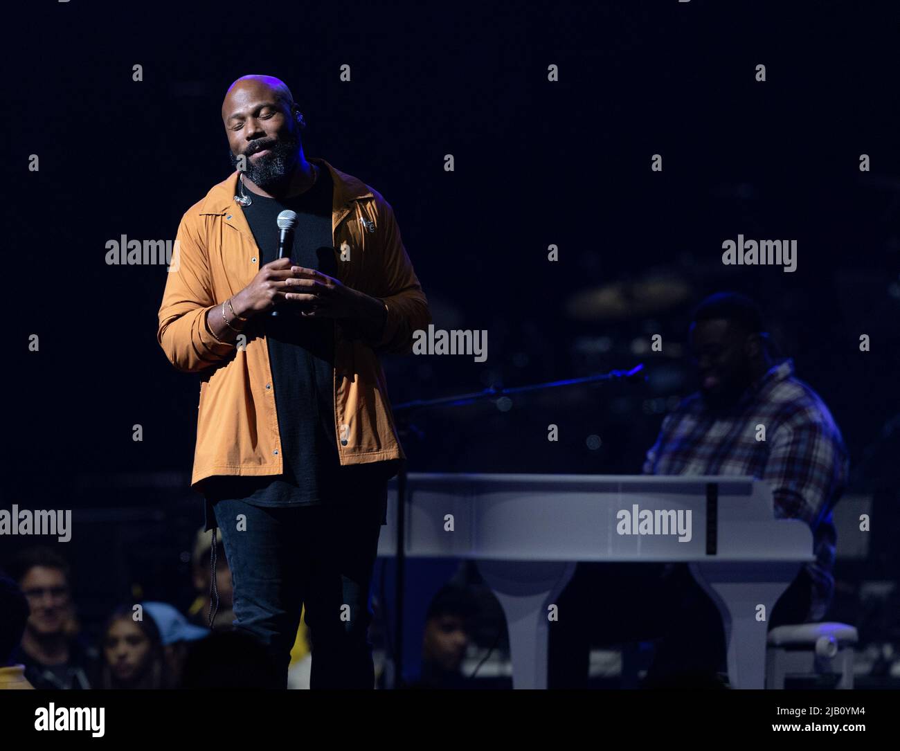 MIAMI, FL-JUNE 1: Anthony Evans, Jr. Performs during the Maverick City ...
