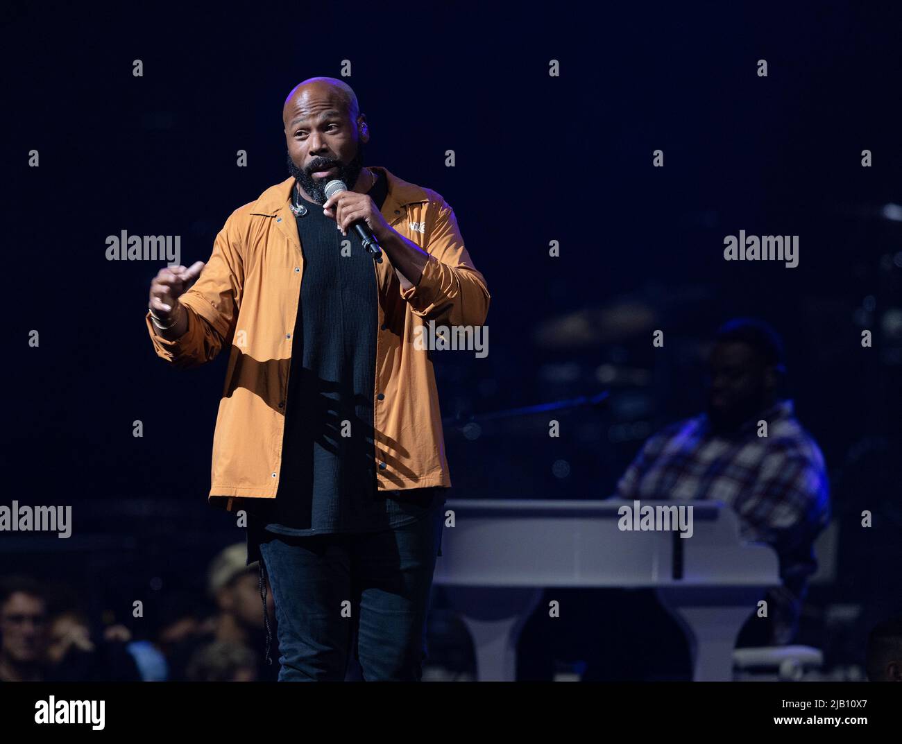MIAMI, FL-JUNE 1: Anthony Evans, Jr. Performs during the Maverick City ...