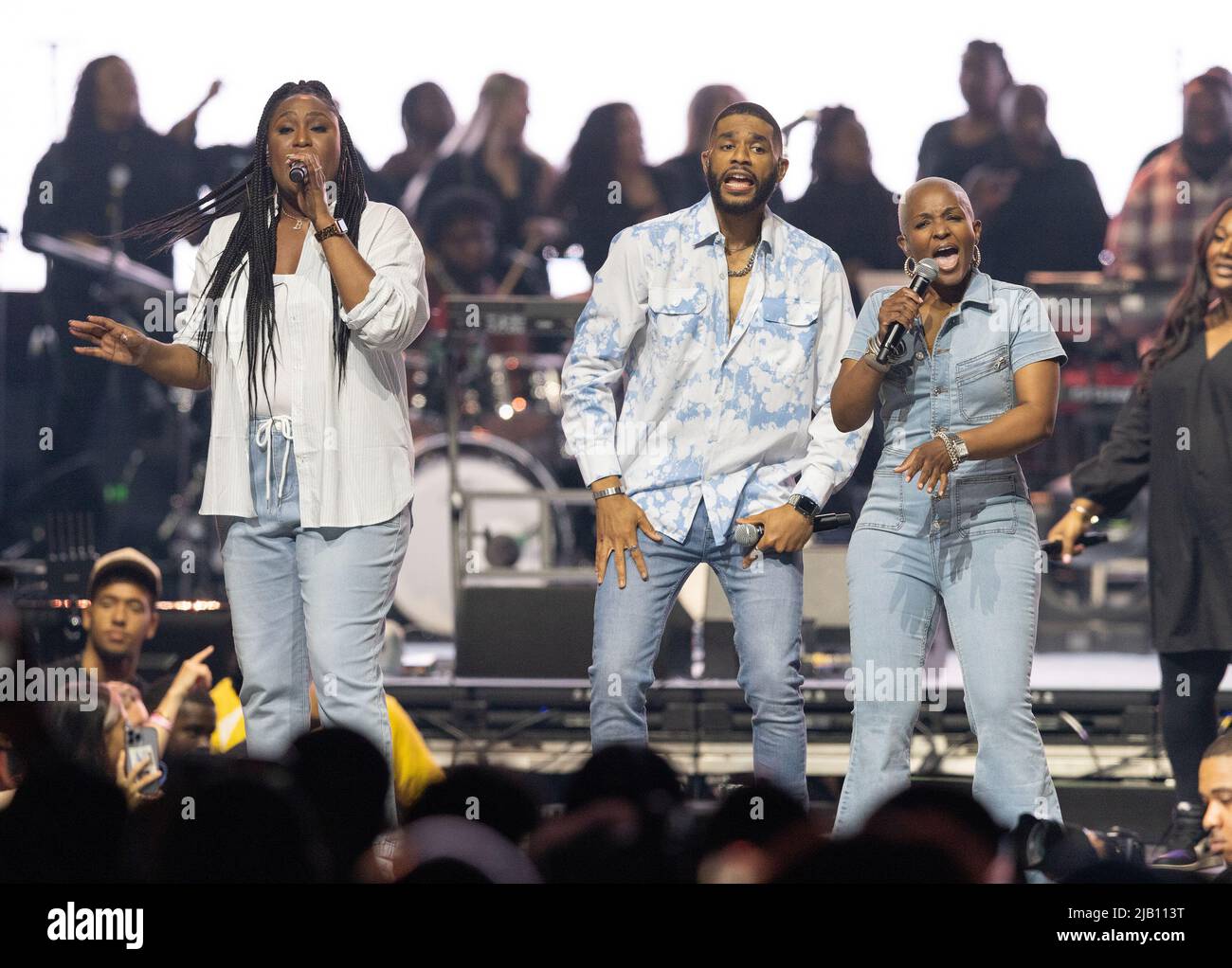MIAMI, FL-JUNE 1: Members of Maverick City Music perform during the ...