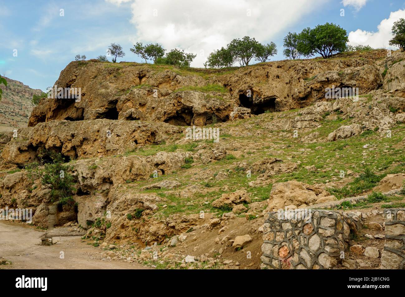 Gap waterfall pond in Derik Mardin Turkey Stock Photo - Alamy