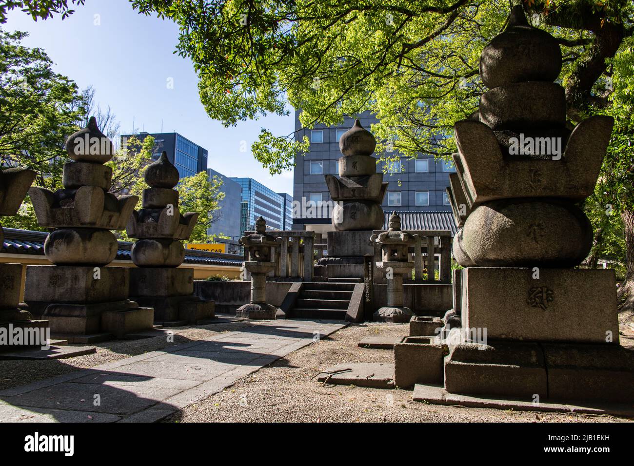 Tombstone of Tadayuki Kuroda, the 2nd lord of the Fukuoka Domain, in ...