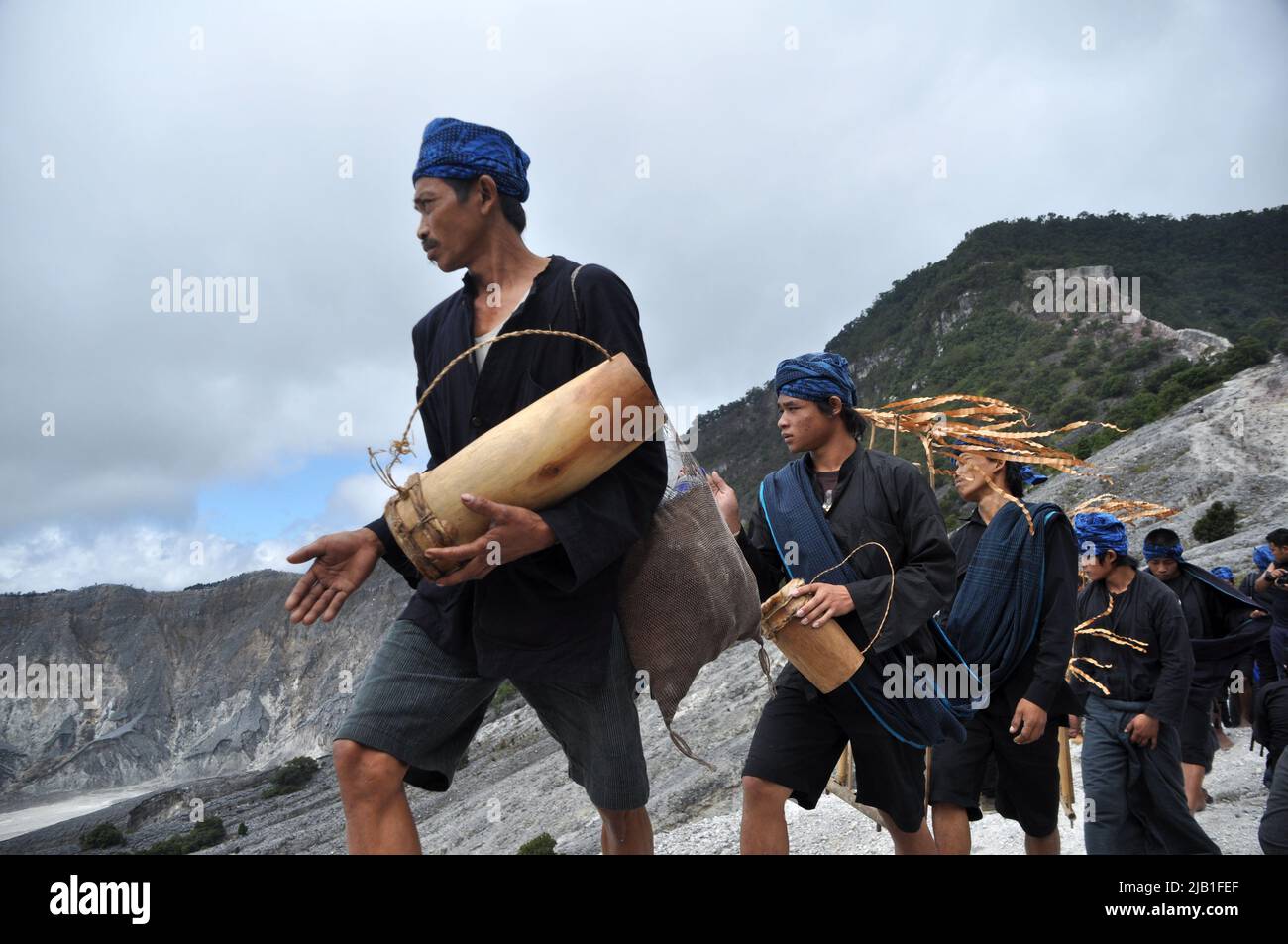 Sunda wiwitan hi-res stock photography and images - Alamy