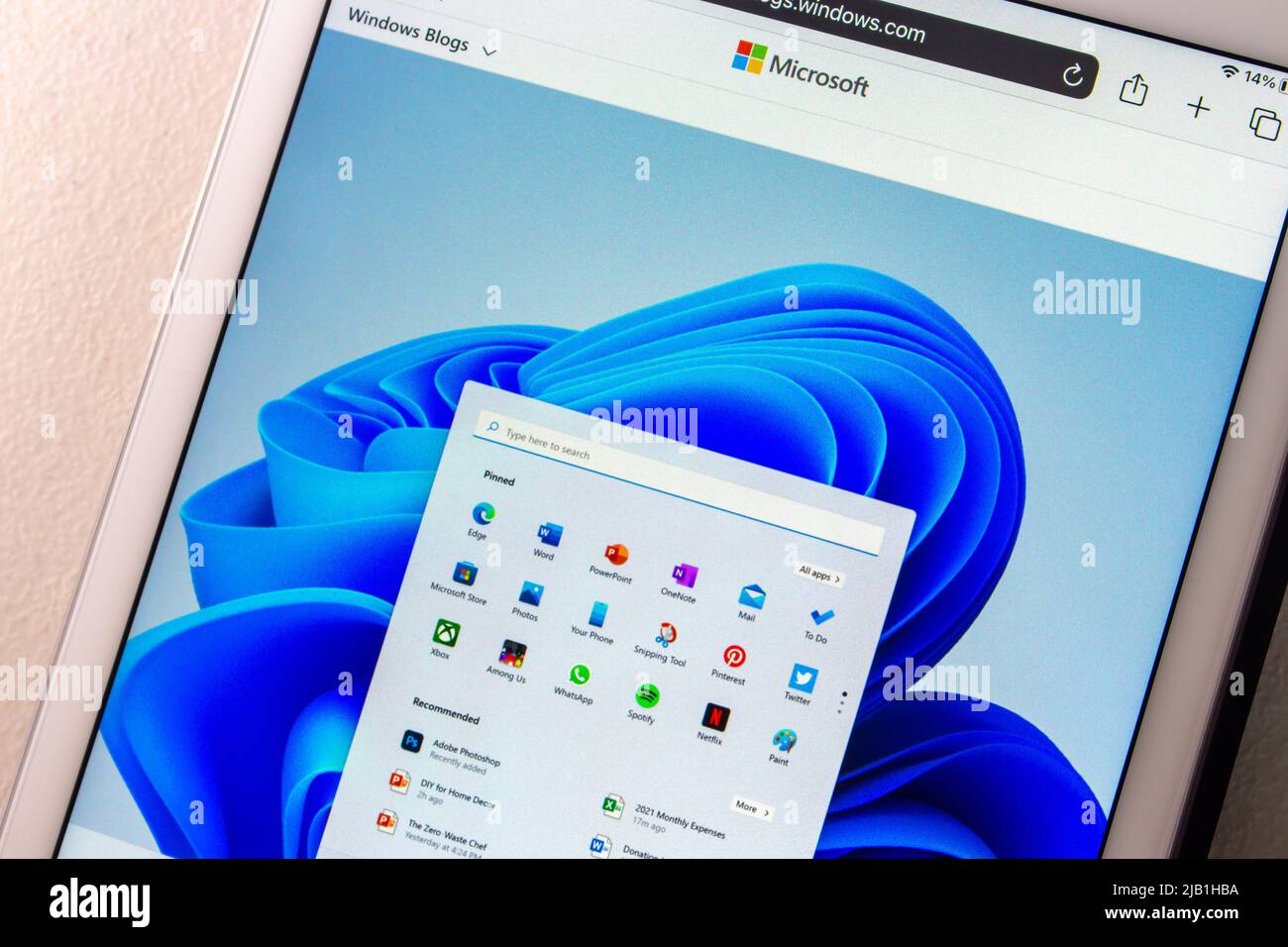 Kumamoto, JAPAN - Jul 1 2021 : Website of Windows 11, major release of ...