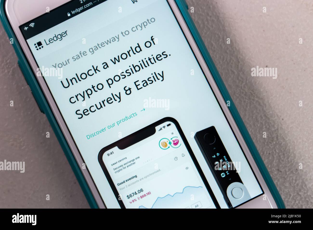 Ledger nano hi-res stock photography and images - Alamy