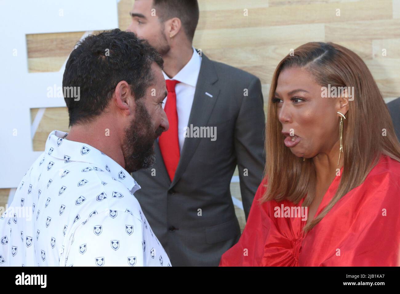 LOS ANGELES - JUN 1: Adam Sandler, Queen Latifah at the Hustle Premiere ...
