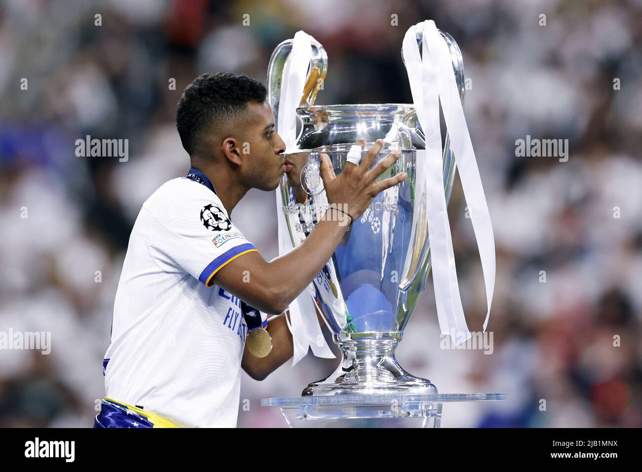 PARIS - Rodrygo of Real Madrid kisses the UEFA Champions League trophy ...