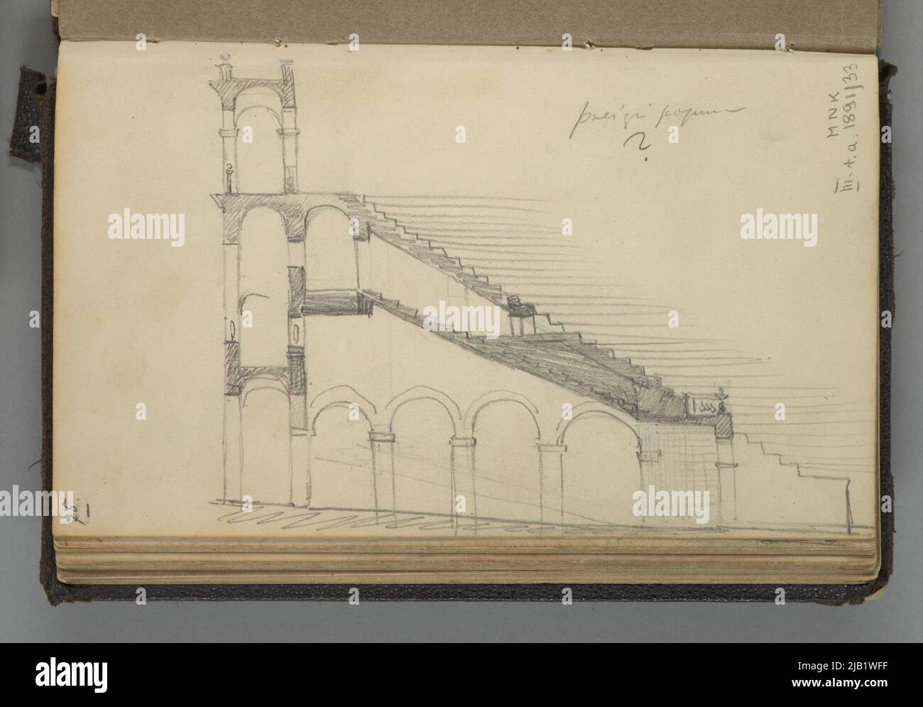 Cross section amphitheater hi-res stock photography and images - Alamy