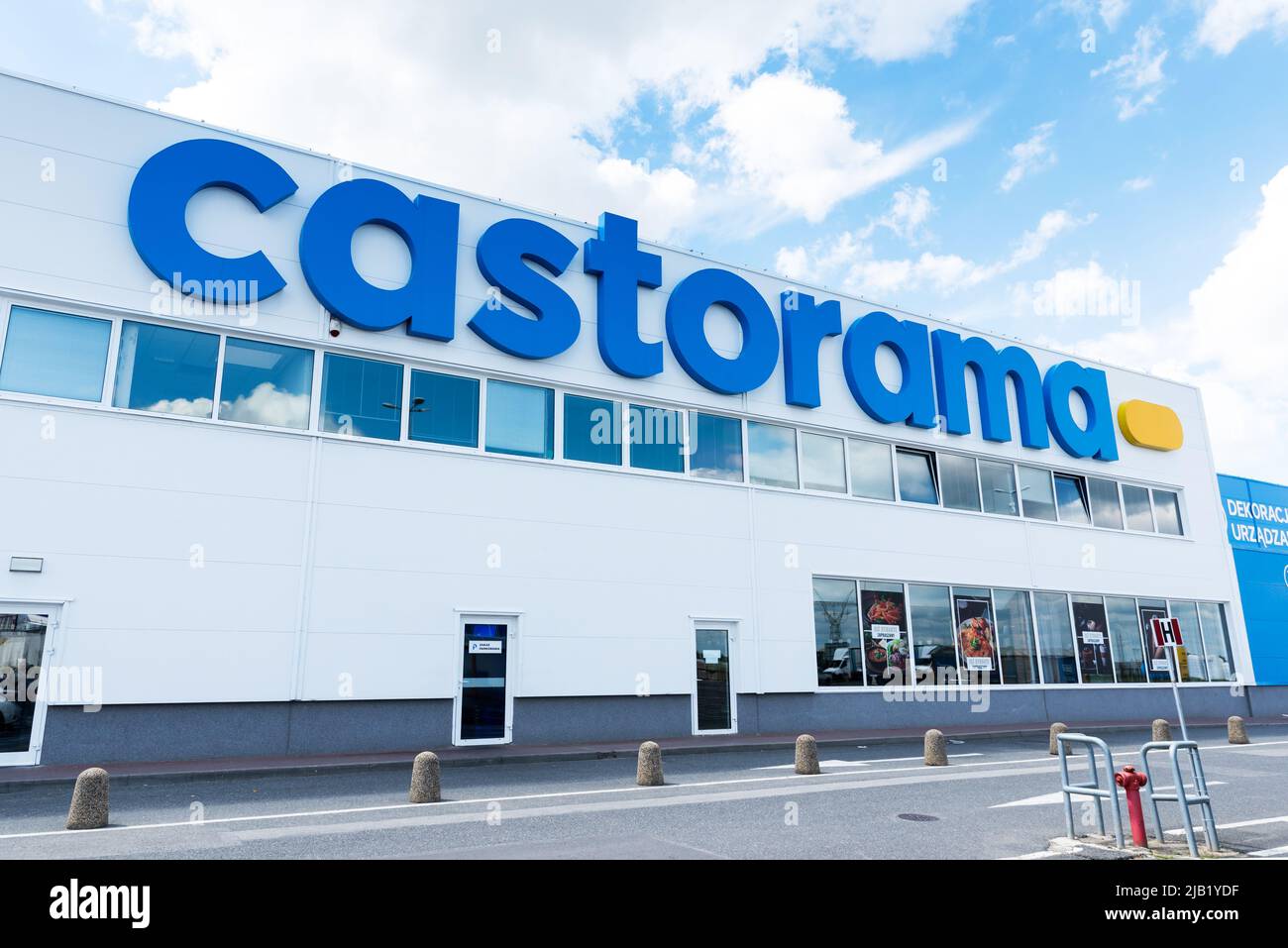 Wroclaw, Poland - MAY 29, 2022: Castorama brand logo on store Stock ...