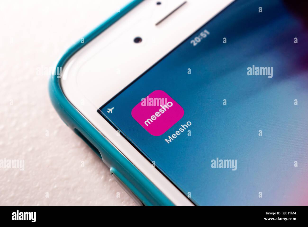 Social commerce platform hi-res stock photography and images - Alamy