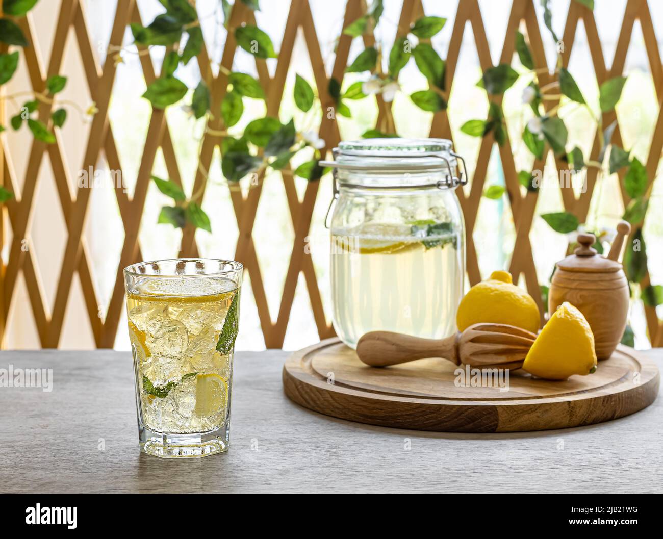 Homemade Fermentation, Probiotic Honey Lemonade Soda. Refreshing summer ...