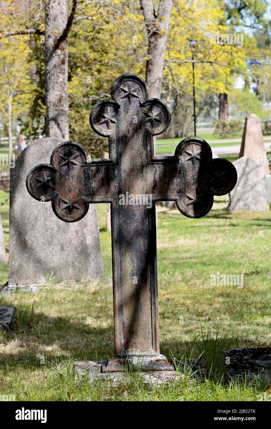 An old cross on old graveyard Stock Photo - Alamy