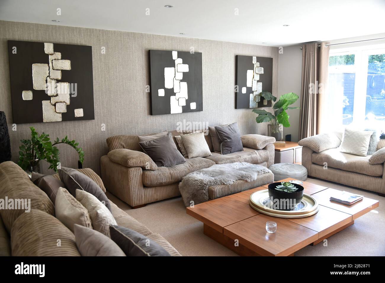 Bespoke living room design hi-res stock photography and images - Alamy