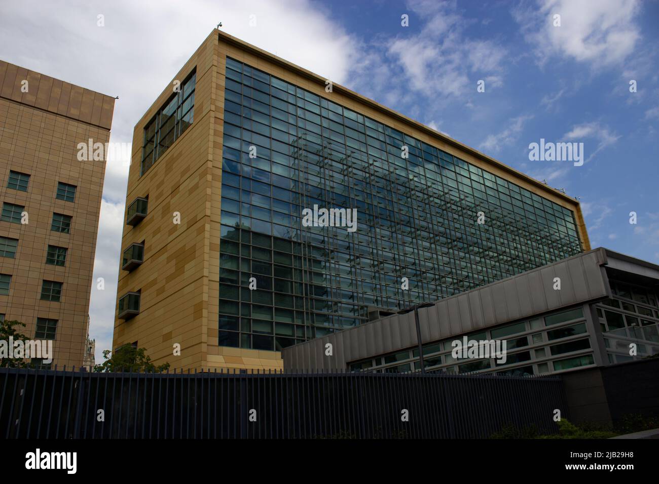 U s embassy and consulates in russia hi-res stock photography and ...