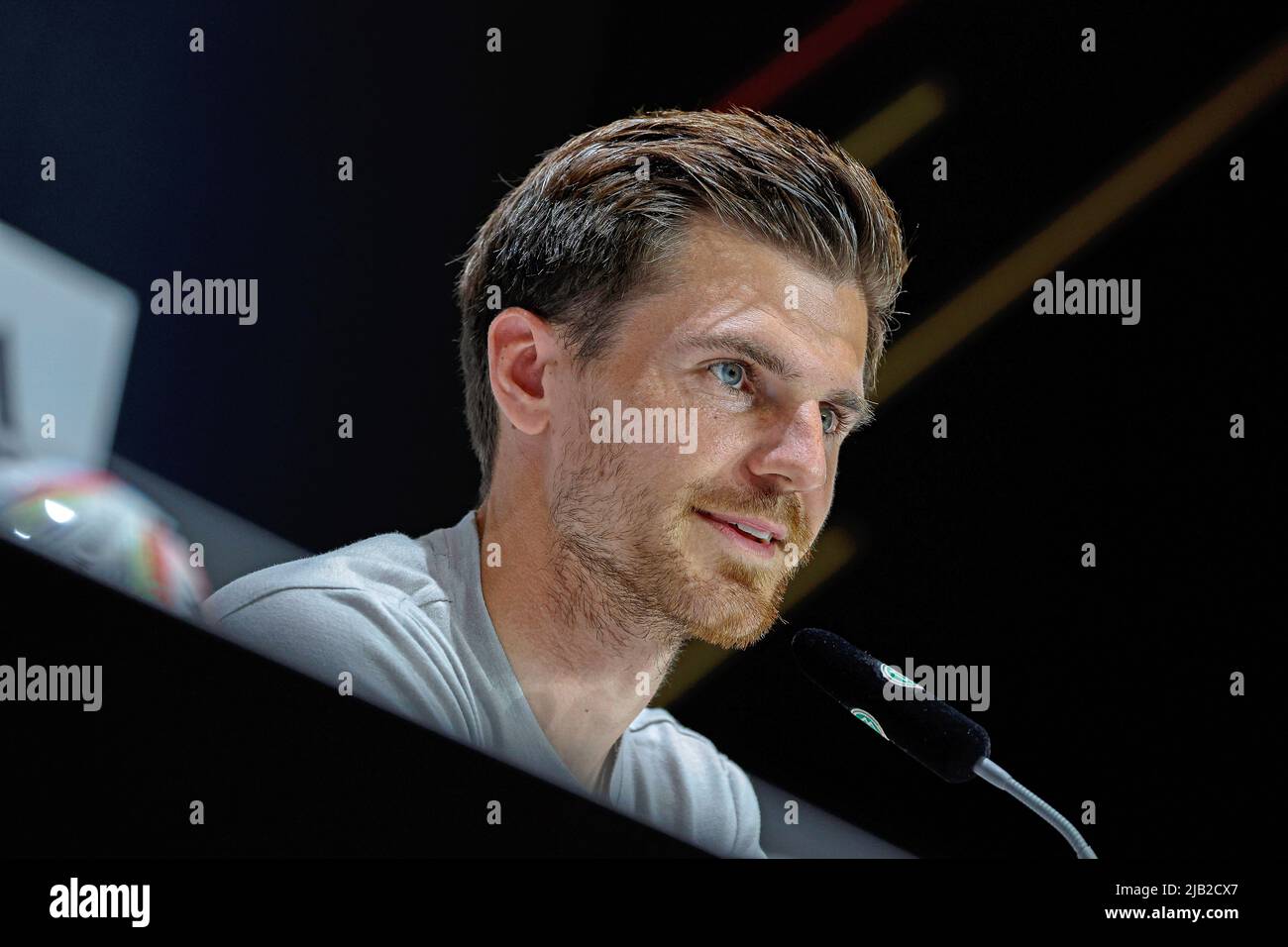 02 June 2022, Bavaria, Herzogenaurach: Soccer: National team, before ...