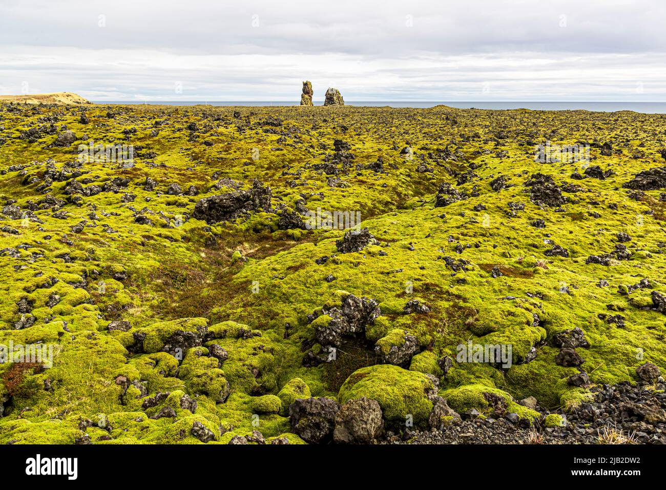 Rock towers in the water hi-res stock photography and images - Alamy