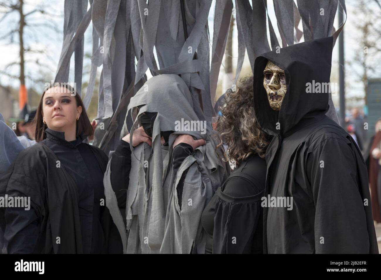 Harry potter costume hi-res stock photography and images - Alamy