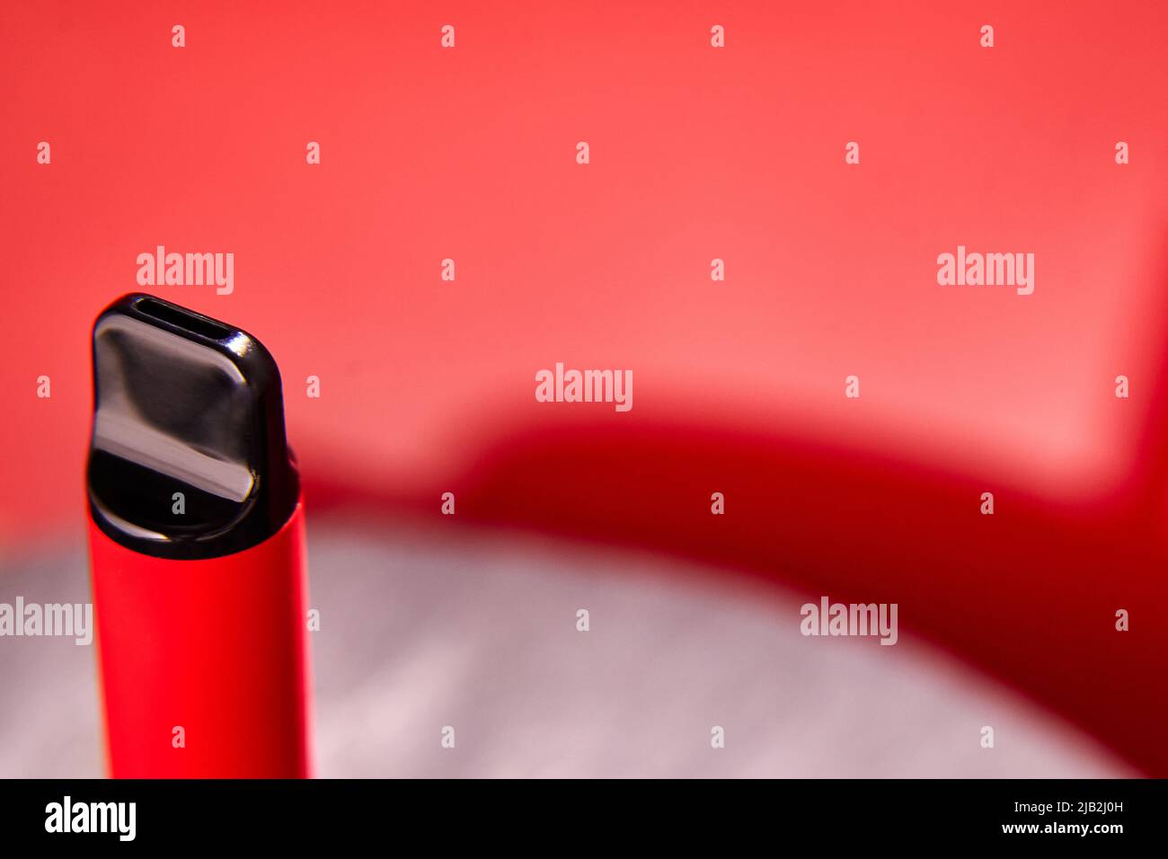 Disposable vapes hi-res stock photography and images - Alamy