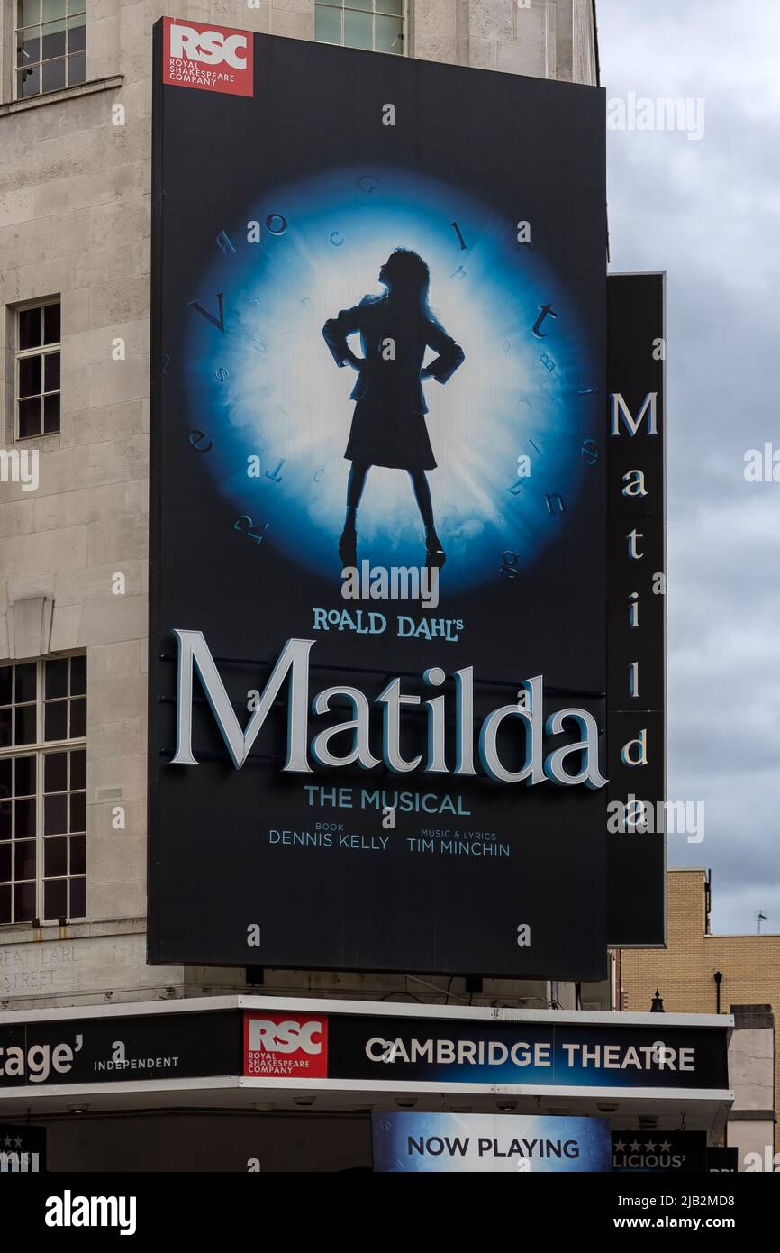 Matilda the musical 2022 hi-res stock photography and images - Alamy