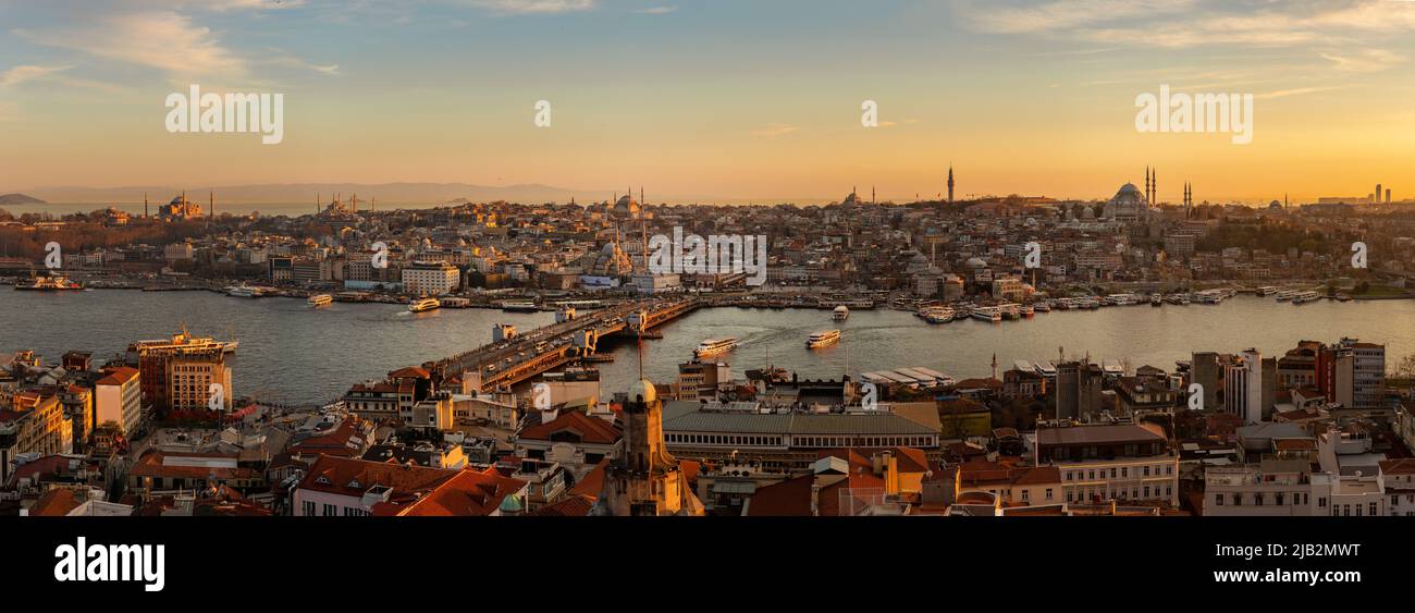 Big panorama of Istanbul landscape during sunset. Travel to Turkey ...