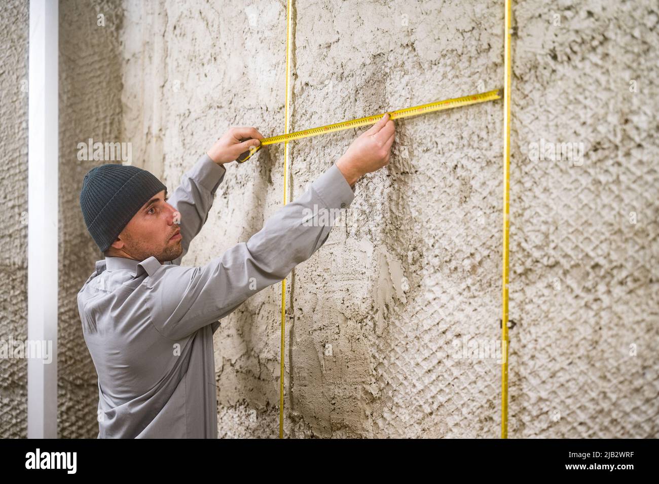 measuring the distance between the guide metal beacons, metal beacons ...