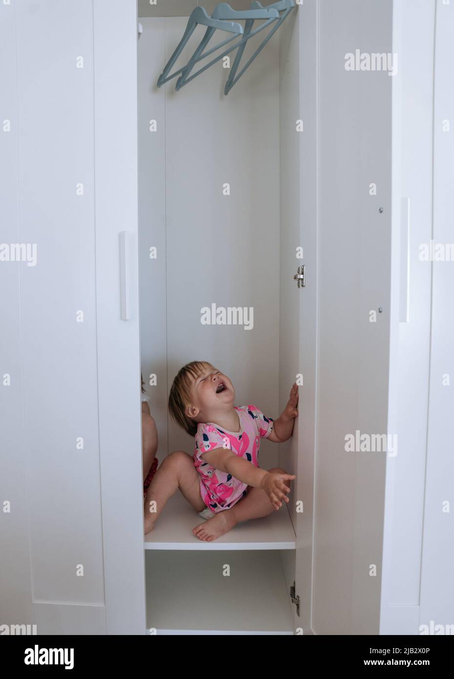Empty wardrobe hi-res stock photography and images - Alamy