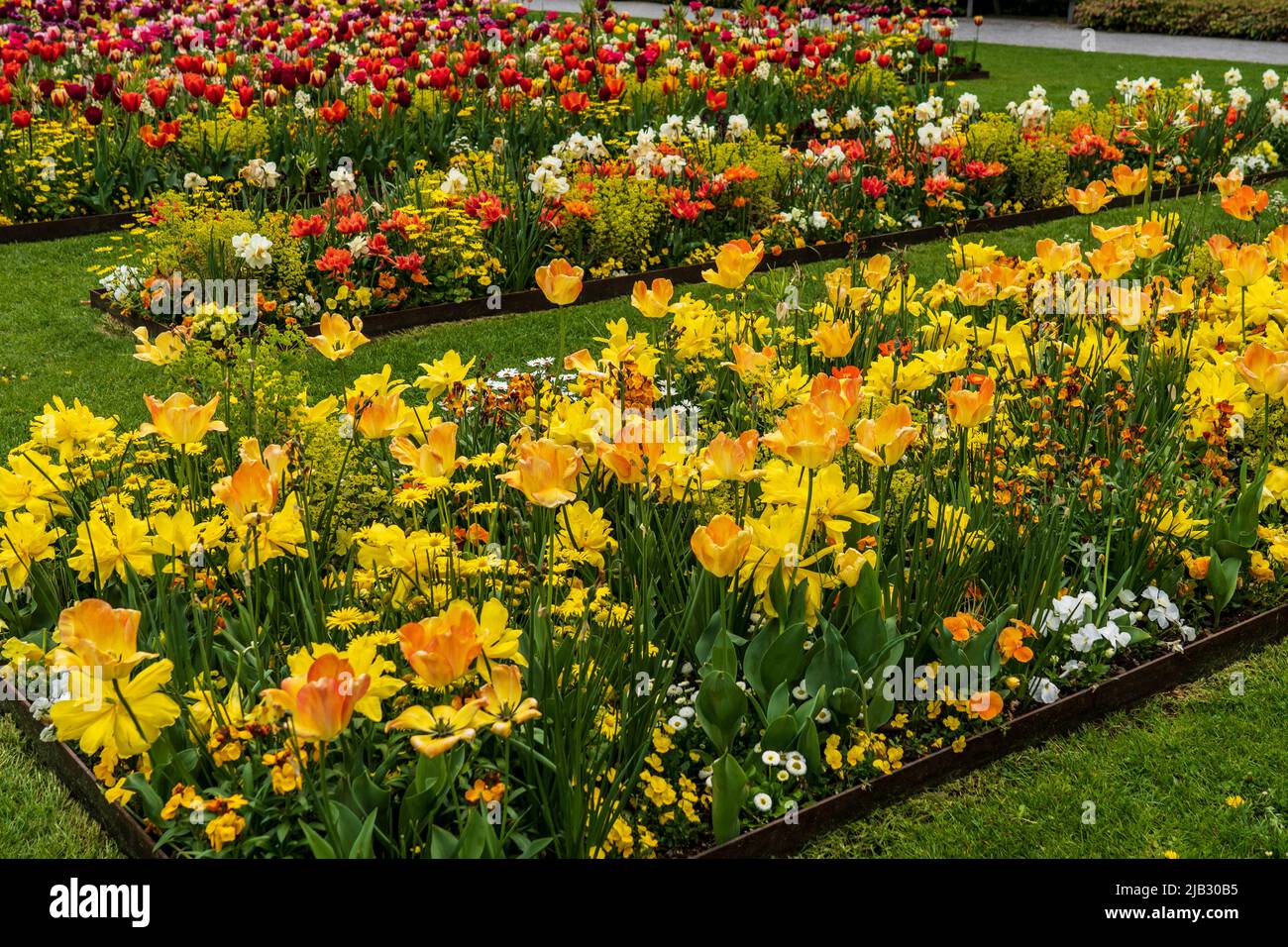 Public flower gardens hi-res stock photography and images - Alamy