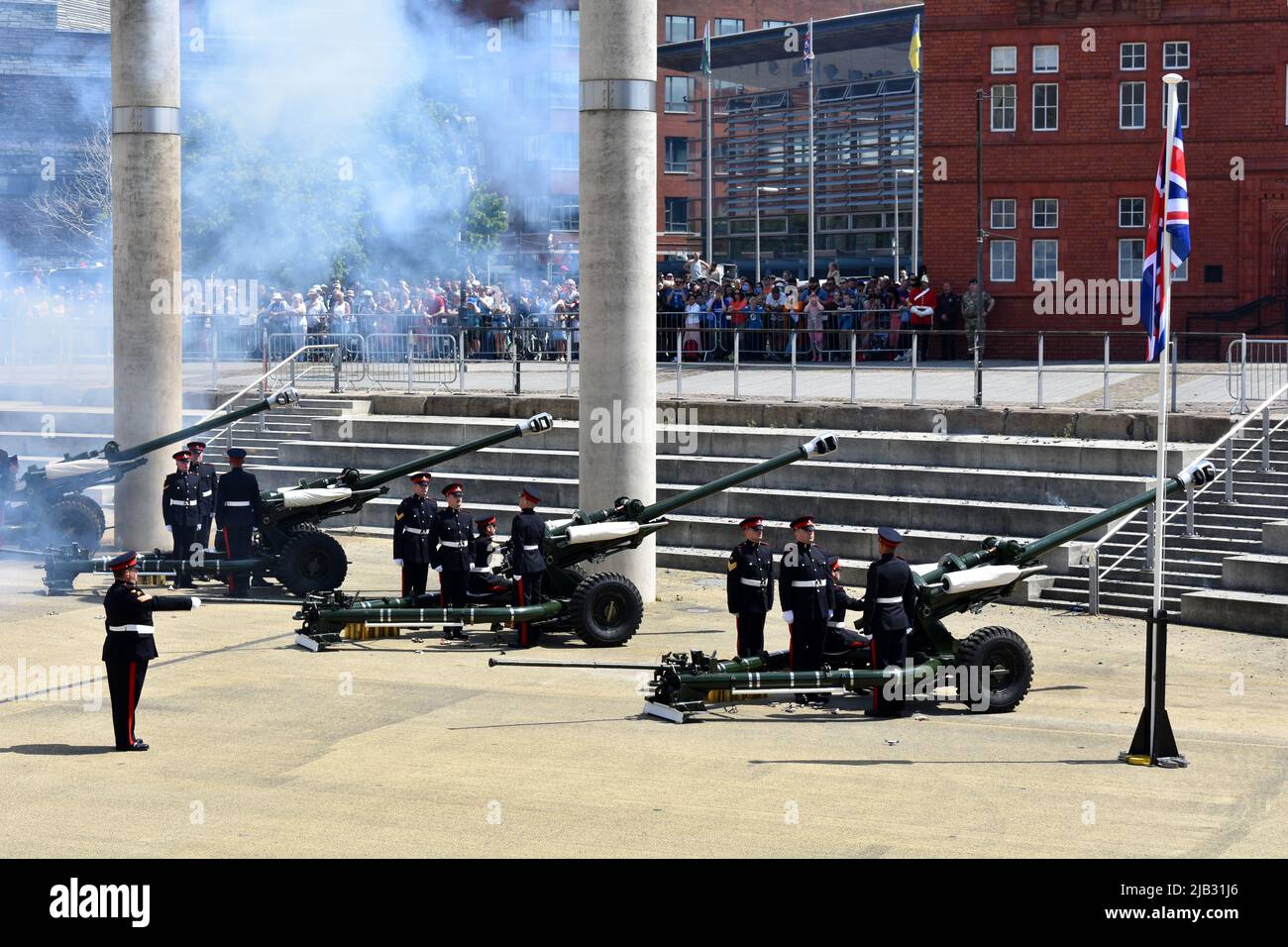 42 regiment royal artillery hi-res stock photography and images - Alamy