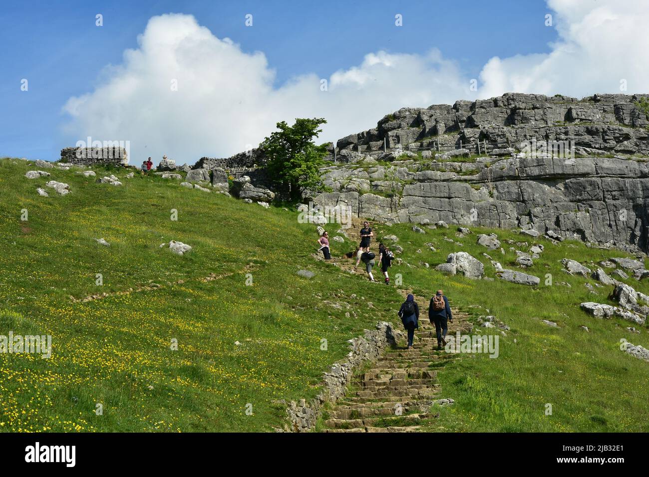 Malham Cove, the footpath to the top, Malham, Yorkshire Dales in Summer ...