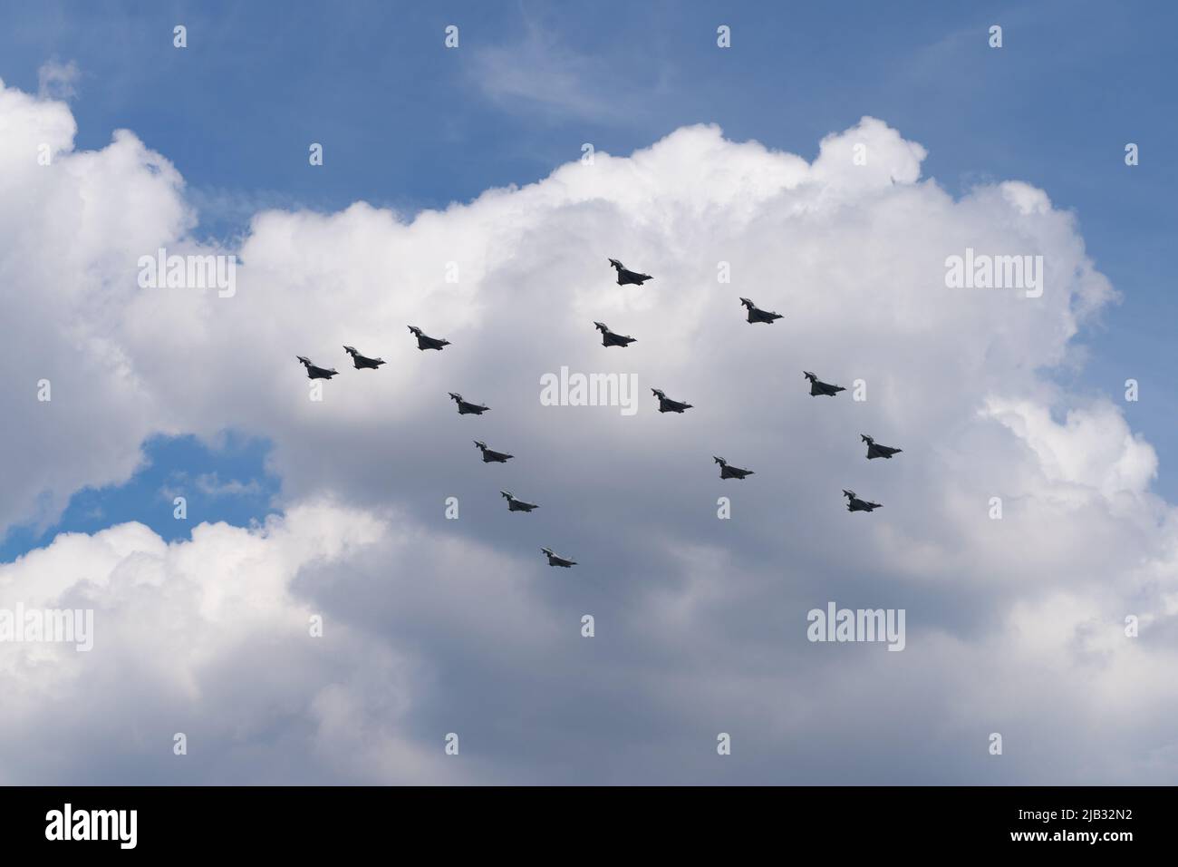 RAF plane flyby to celebrate the Queen's Platinum Jubilee. London - 2nd ...