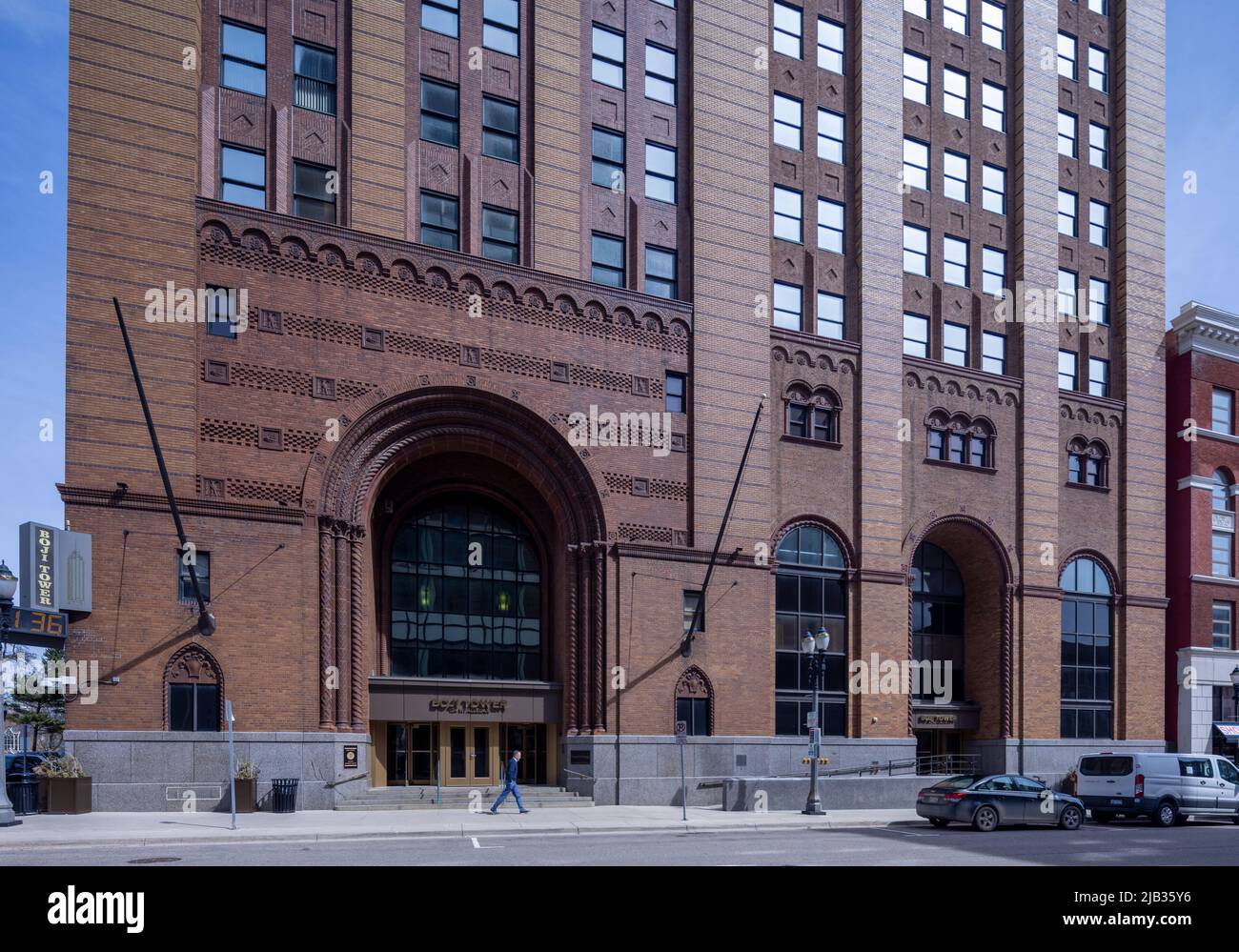 The Boji Tower, also known as the Michigan National Bank Building ...