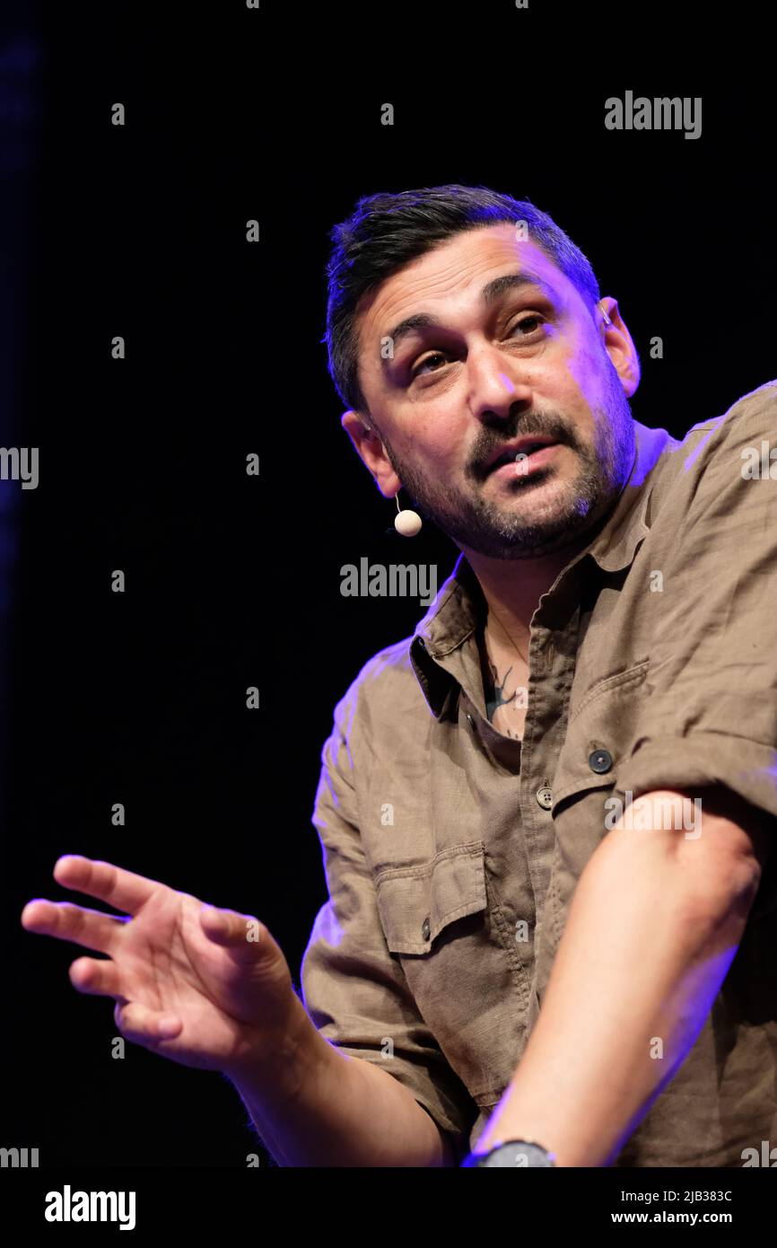 Dr adam rutherford writer hi-res stock photography and images - Alamy