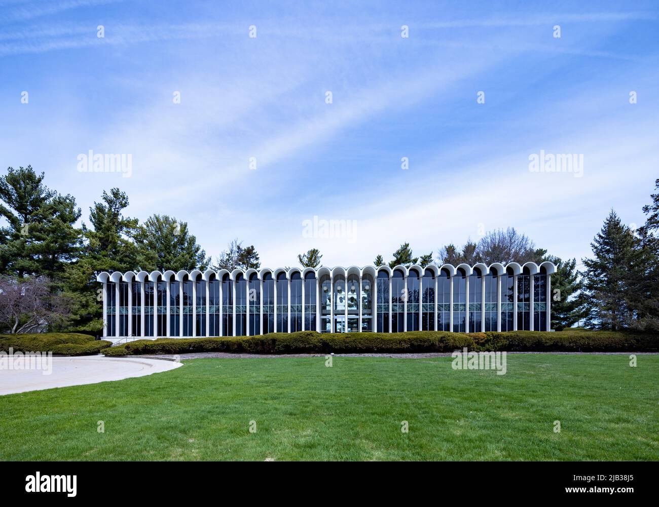Medical building exterior hi-res stock photography and images - Alamy