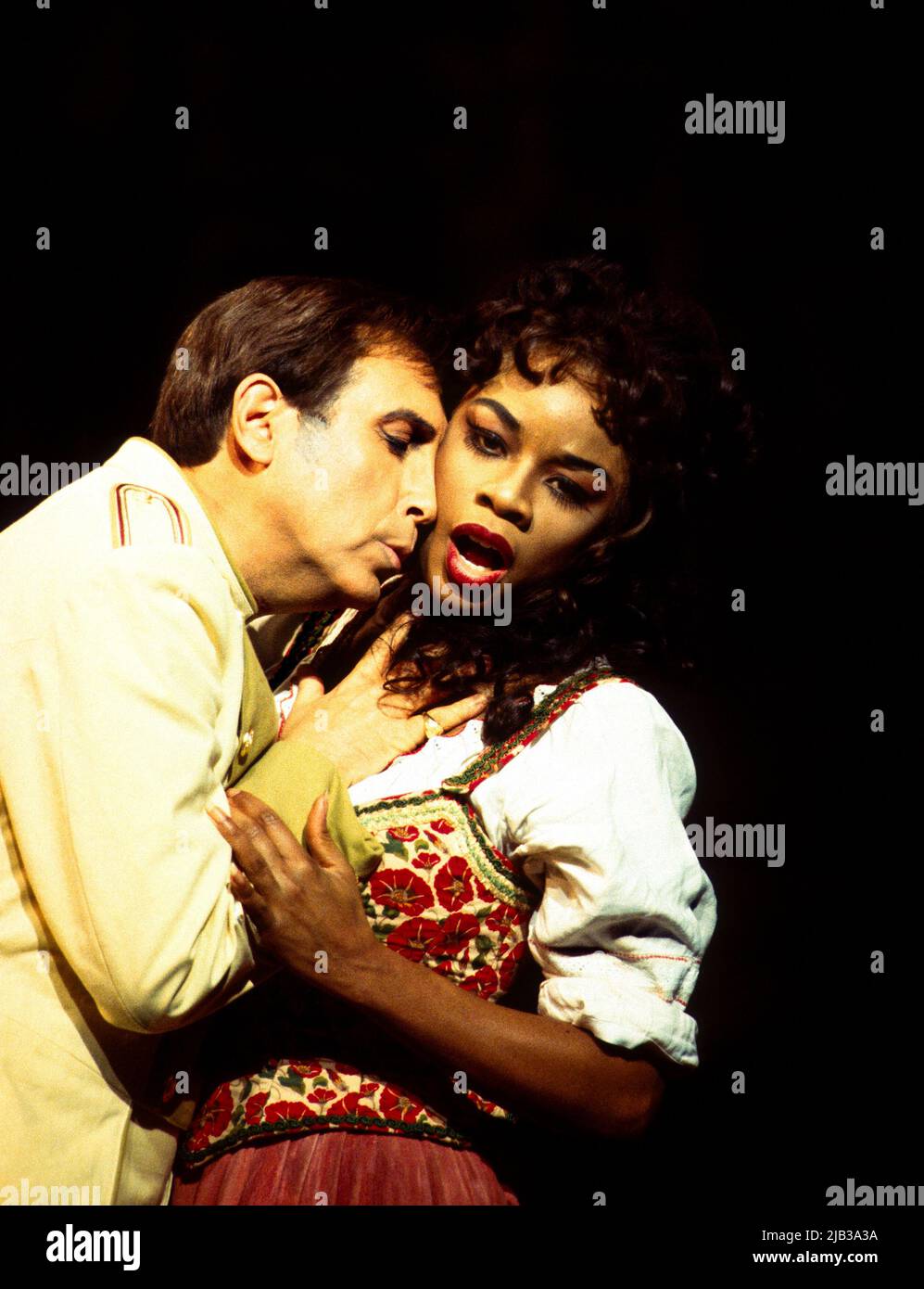 Neil Shicoff (Don Jose), Denyce Graves (Carmen) in CARMEN by Bizet at ...